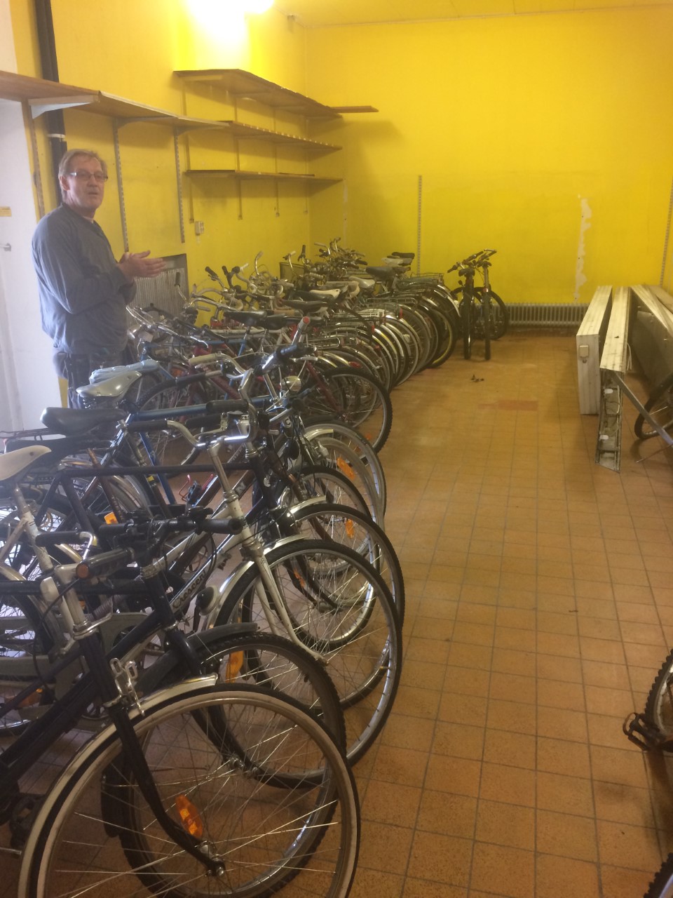 Källarstädning cyklar - Brf Tordyveln